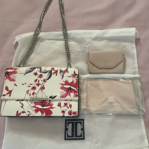 Ivanka Trump | Bags | Brand New Ivanka Trump Floral Shoulder Bag | Poshmark
